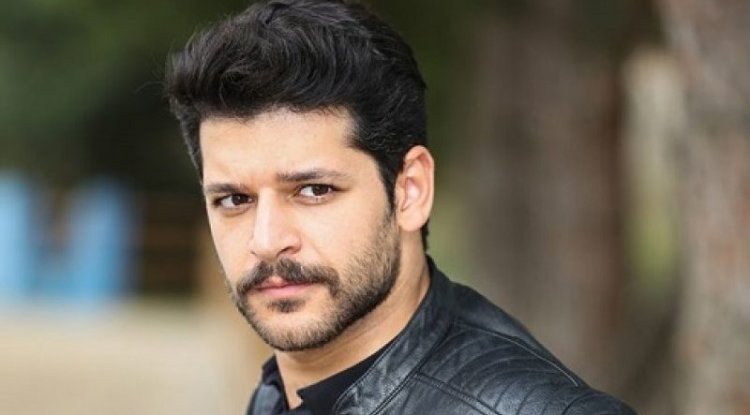 Emre Kivilcim kao Mehmet od večeras u seriji Veda Mektubu / Oproštajno ...