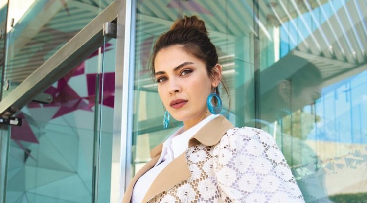 Biran Damla Yilmaz vredno radi na novoj seriji Hudutsuz Sevda ...