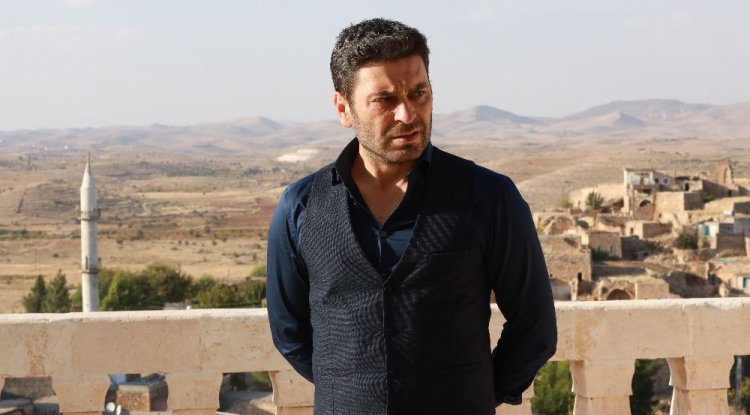 Ozan Akbaba oduševljava i iznenađuje gledaoce serije Uzak Sehir | Daleki grad - Najbolje Turske ...