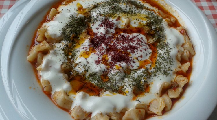 Mantije - Turska kuhinja - Najbolje Turske serije sa prevodom