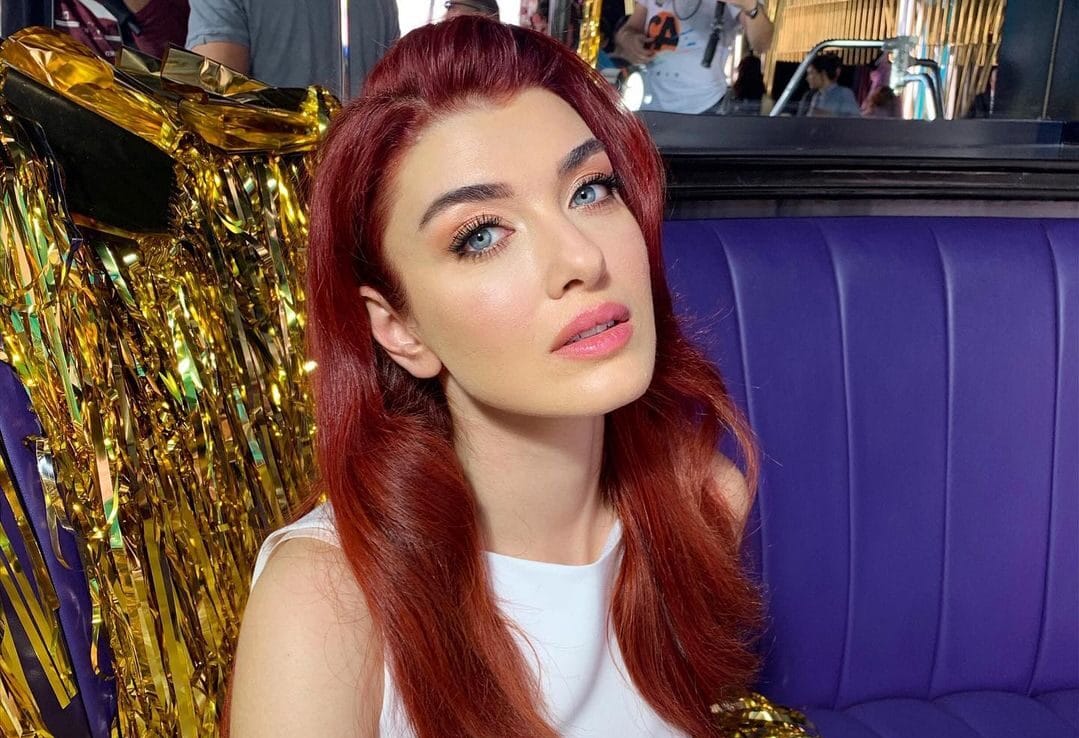 Seksi fotografije Aslihan Guner (FOTO) - TV-Exposed