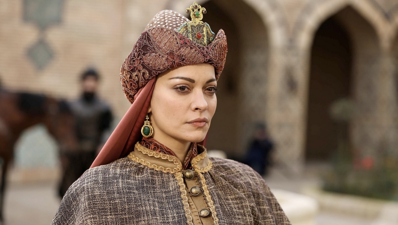 Sezin Akbasogullari u seriji Uyanis Buyuk Selcuklu - TV-Exposed